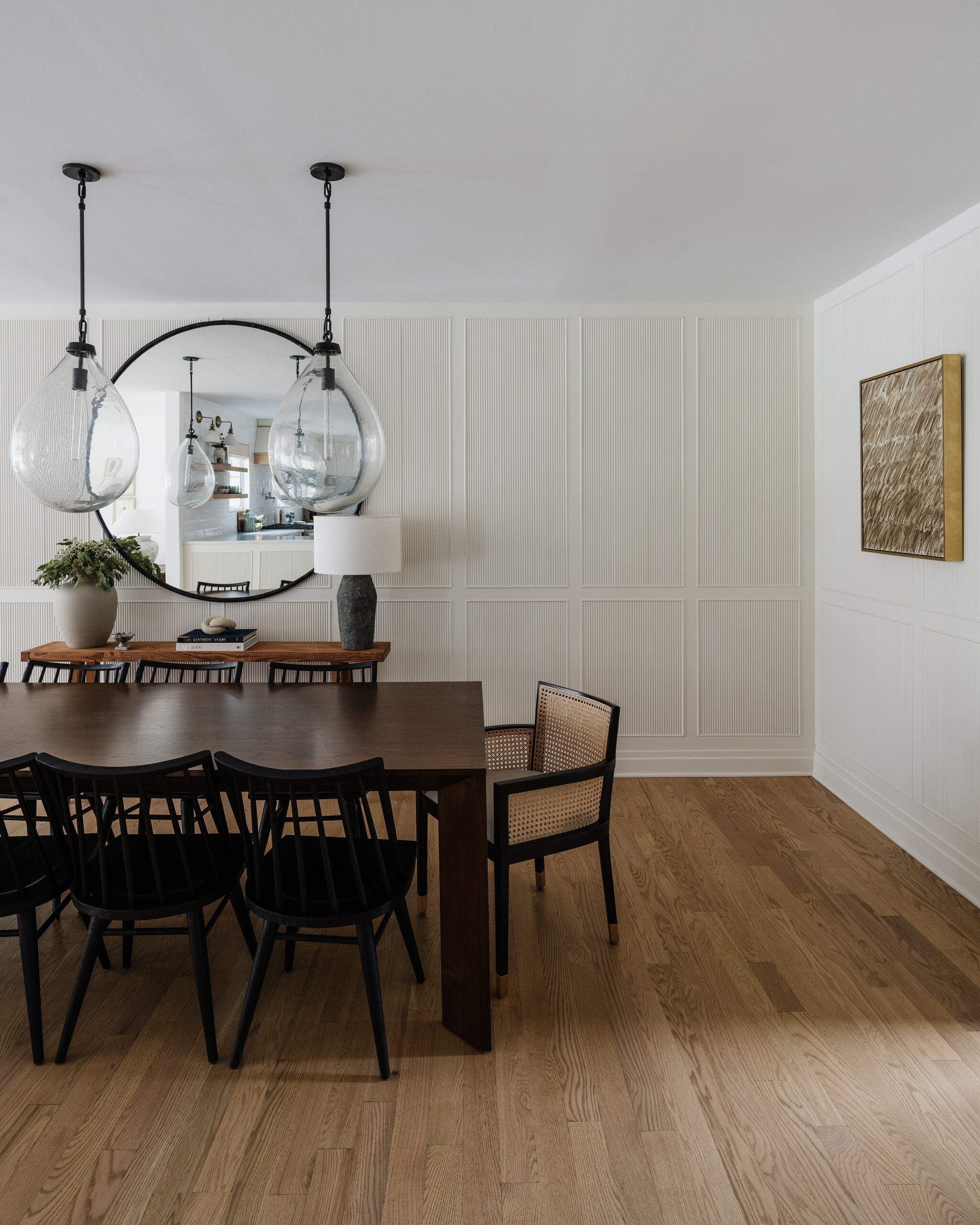 Capturing the Essence: Moody, Organic, or Balanced? The Art of Interior ...